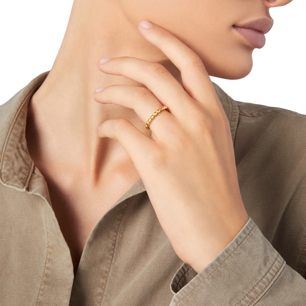 Dodo Granelli ring in 18K yellow gold